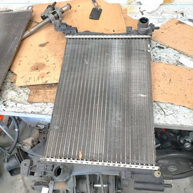 RADIATEUR DE CHAUFFAGE pour FIAT QUBO (3N) 1.4 Frg 2008-2017 55700447 ...
