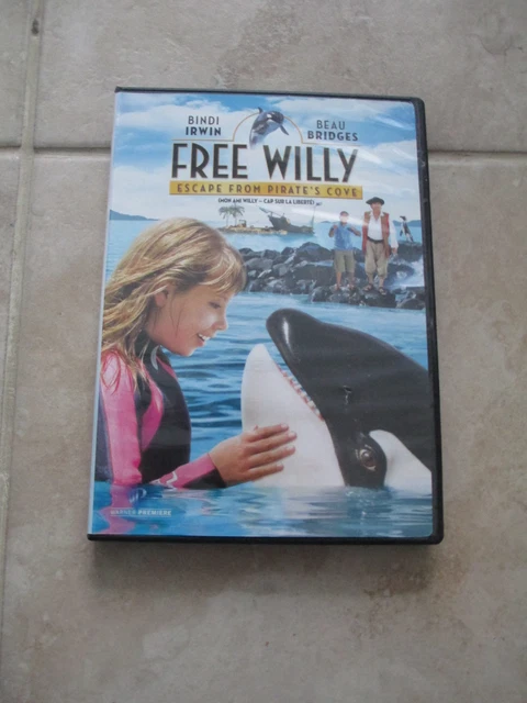 FREE WILLY ESCAPE From Pirate's Cove (DVD, 2009) Bindi Irwin Beau ...