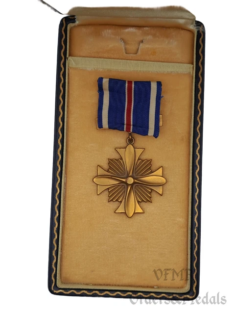 USA - WWII Distinguished Flying Cross with case £159.58 - PicClick UK