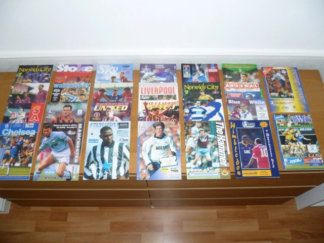 1993/94 DOUBLE WINNERS***26 Out Of 28 Manchester United Away Programmes ...