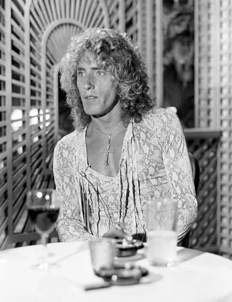 SINGER ROGER DALTREY attends a party at the Bistro restaurant in B- Old ...