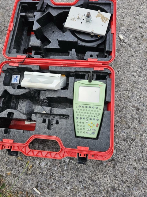 LEICA GS14 GNSS Antenna, CS15 3.75G Controller and GLS30 Telescopic ...