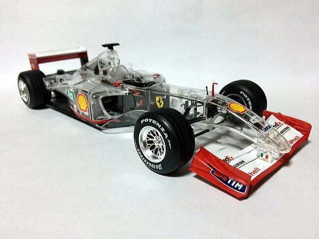 KIT RARE TAMIYA 1/20 Grand Prix Collection Full View Ferrari F2001 de ...