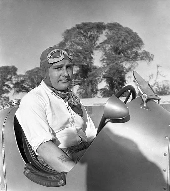 MOTOR RACING IRISH/BRITISH racing driver Duncan Hamilton Old Photo $9. ...
