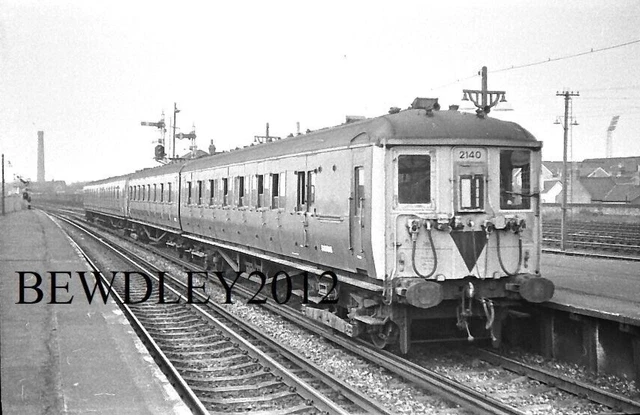 NEGATIVE 35MM SR EMU 2-BIL UNIT 2140 NO LOCATION RECORDED BUT c1965 £3. ...