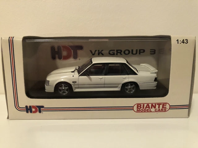 1:43 HDT HOLDEN VK Commodore SS Group 3 Alpine White $240.00 - PicClick AU