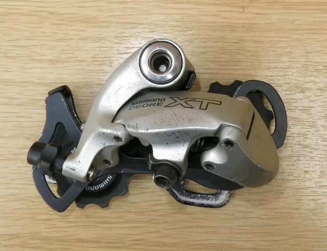 SHIMANO DEORE XT Rear Derailleur RD-M750 - 9 Speed Medium Cage £24.00 - PicClick UK