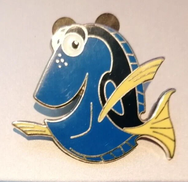 WALT DISNEY PIXAR Rare Finding Nemo Dory Pin Badge trading lanyard £12. ...