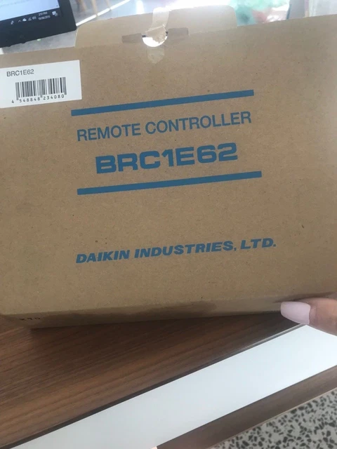 DAIKIN WIRED REMOTE Control for Ducted Split System BRC1E62 $250.00 ...
