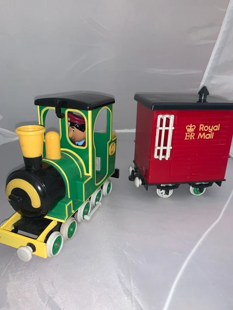 POSTMAN PAT TOY Friction Greendale Rocket Train Royal Mail Wagon Driver ...