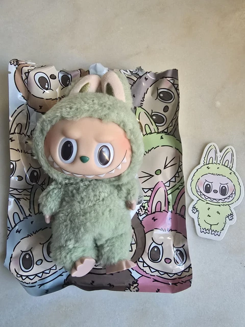 LABUBU EXCITING MACARON Green Grape Authentique Popmart Labubu The ...