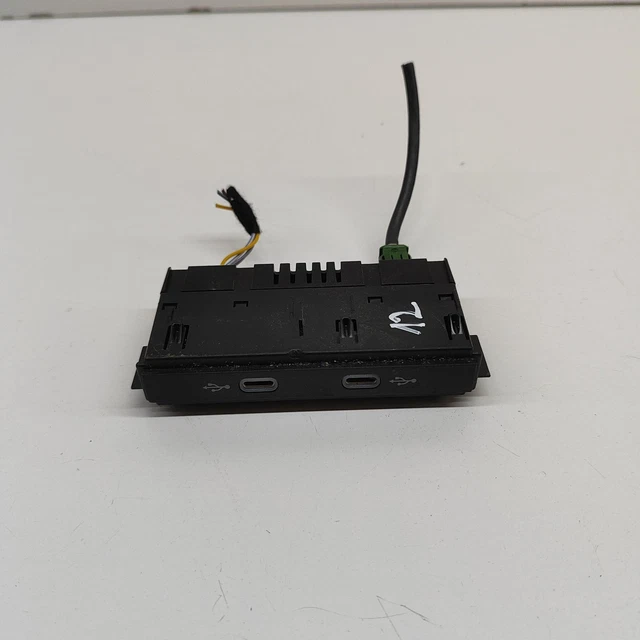 VW CADDY MK5 SBB SBJ USB Type C 5NA035736 2.0 Diesel 90 kW 2022 ...