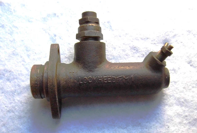 LOCKHEED MASTER CYLINDER ,Morris Wolseley,Riley,Singer,Rover,Vintage £ ...