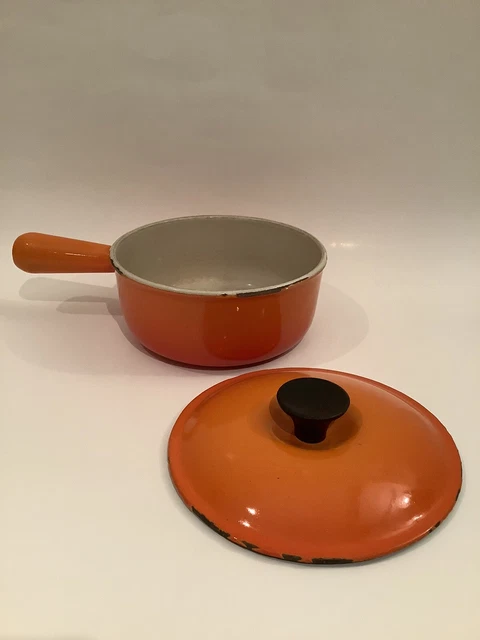 VINTAGE LE CREUSET #18 Enamel Saucepan Iron Cast With Lid Orange Made ...