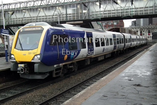 CLASS 331 331107, 4 car EMU, in new Northern at Manchester Oxford Road ...