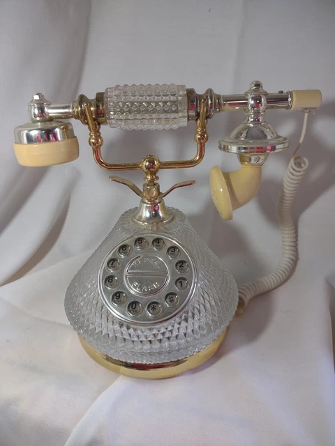 VINTAGE HOLLYWOOD REGENCY Crystal pattern Gold tone rotary push button ...