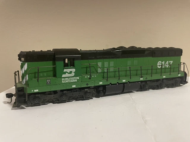 ATLAS POWERED SD9 Burlington Northern Bn Engine Locomotive Ho Scale ...