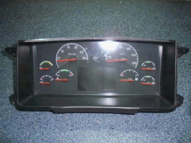 LICZNIK ZEGARY INSTRUMENT Cluster Kombiinstrument Volvo Fh 12 20577363 ...