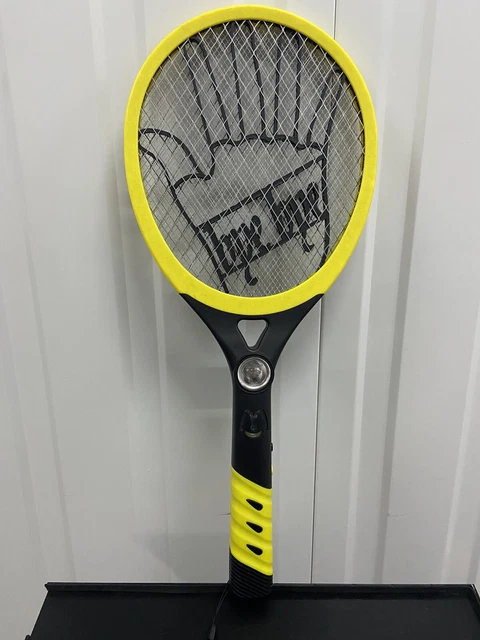 MCDONALD’S COLLECTORS 2 Pin Rechargeable Mosquito Bat Bug Zapper Very ...