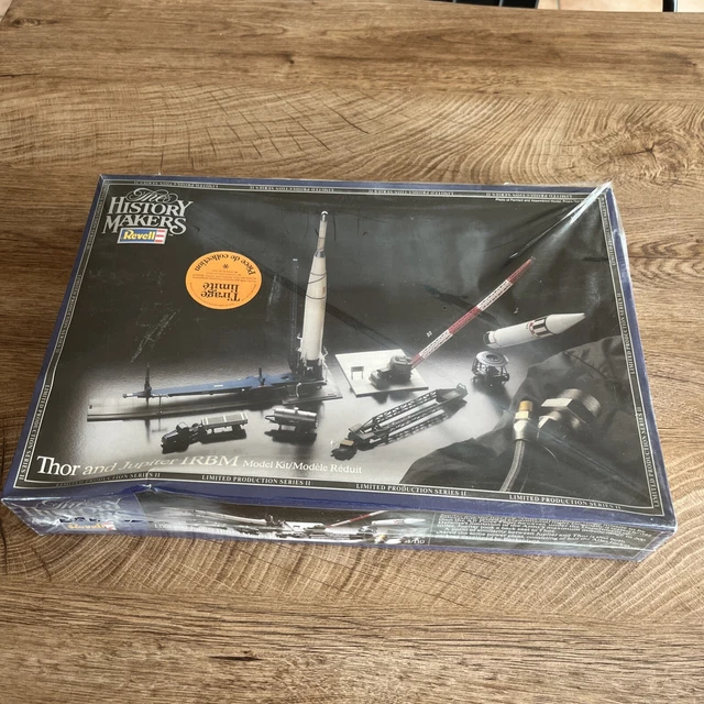 MAQUETTE N120 THE History Makers Revell Fusée Thor And Jupiter Irbm EUR ...