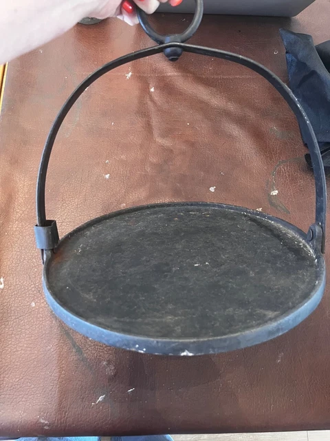 ANTIQUE CAST IRON Hanging Gypsy Skillet - 30 cm diameter £9.99 ...
