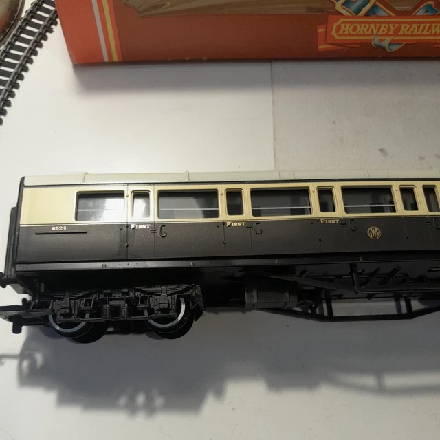 VINTAGE HORNBY RAILWAYS OO Gauge R456 GWR Composite 1st/2nd Coach 6024 ...