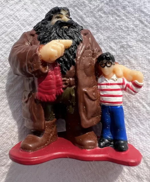 MINI FIGURINE VINTAGE Harry Potter avec Rubeus Hagrid Warner Bros 2001 ... MINI FIGURINE VINTAGE Harry Potter avec Rubeus Hagrid Warner Bros 2001 ...