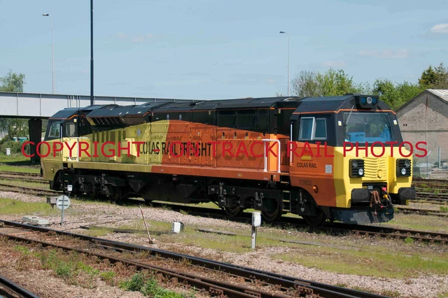 UK RAILWAY PHOTOGRAPH Of Class 70 70802 Rm70-21 £1.70 - PicClick UK