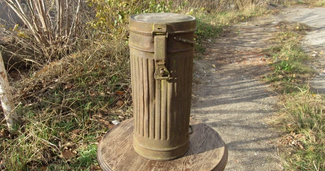 ORIGINAL-AUTHENTIC WW2 WWII Relic German Gas Mask Box-Canister #1 EUR ...