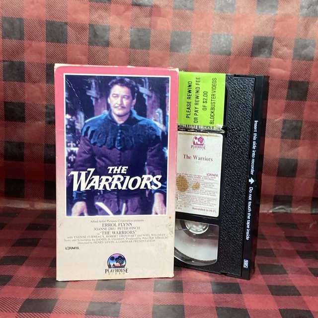 THE WARRIORS (VHS 1985) Playhouse Video Errol Flynn Rare Fmr. Rental £ ...