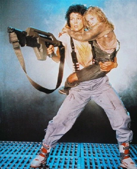 SIGOURNEY WEAVER COMO Ellen Ripley Fr Póster Impreso 61x50.8cm Estelar ...