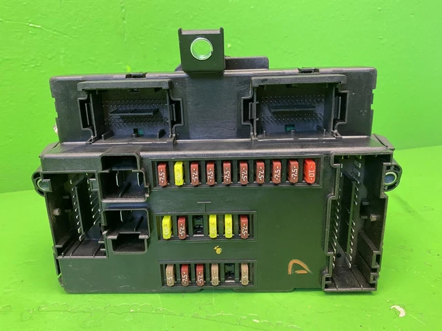 FIAT DUCATO MK4 BOXER RELAY Body control module Fusebox 1380704080 14 ...