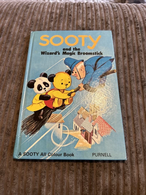 50TH BIRTHDAY GIFT Sooty book - "Sooty and the Wizard's Magic ...