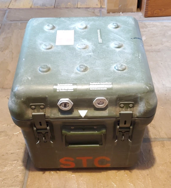 TRANSIT CASE BRITISH Army Military MOD Lockable Equipment case. £42.00 ...