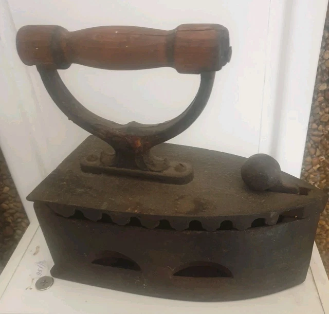 ANCIEN FER À Repasser à Braises ( Fin 19e - Début 20e siècle ) EUR 7,00 ...