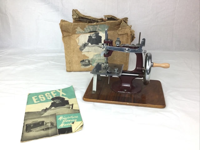 ESSEX TOY CHILDS Miniature Hand Operated Sewing Machine Working Made In ...