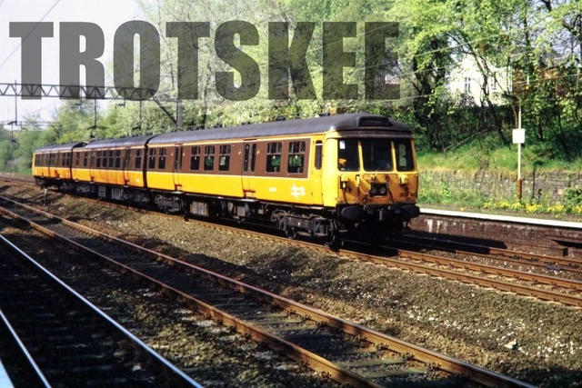 35MM SLIDE BR British Rail Electric EMU Class 304 043 1986 orig £4.99 ...