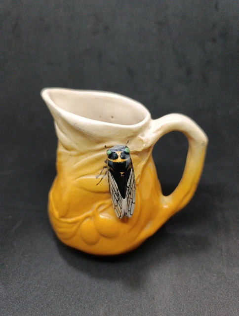 PETIT PICHET EN Majolique Cigale Et Olives Signé Louis Sicard Aubagne ...