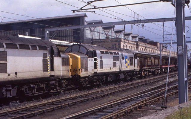 ORIGINAL 35MM BRITISH Railway B.r Slide - 37668 & 37040 At Carlisle 04 ...