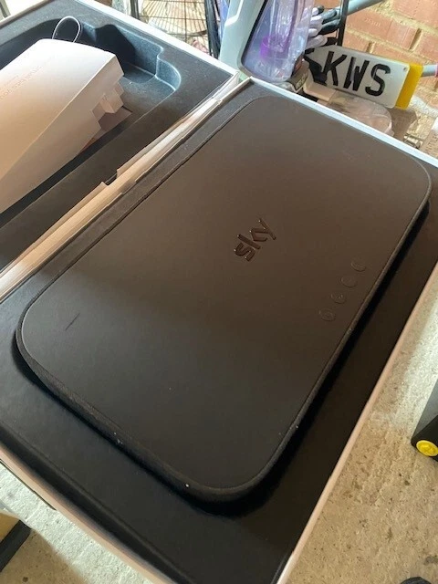 SKY SB100 DEVIALET Soundbox £37.12 - PicClick UK