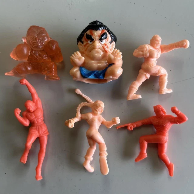 STREET FIGHTER ERASERS finger puppets vendita all'ingrosso personaggio ...