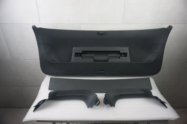 ORIGINAL VW GOLF 8 Limousine Verkleidung Heckklappe 5H6867601B ...