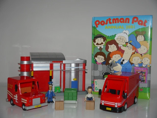 POSTMAN PAT BUNDLE Sorting Office Van Lorry Figures Annual Book ...