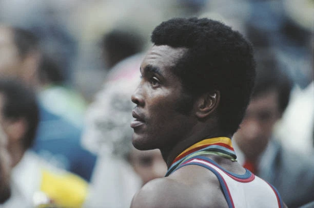CUBAN BOXER TEOFILO Stevenson pictured wearing his gold medal aft - Old ...