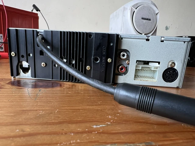 ALPINE TDM-7544R CASSETTE Car Radio Auto CD Shuttle Control 35Watts 4x ...