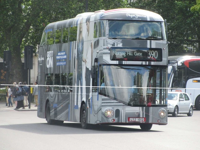 BUS PHOTO: NEW Routemaster LT12 LTZ1012 Advert Livery for Pepe Jeans £0 ...