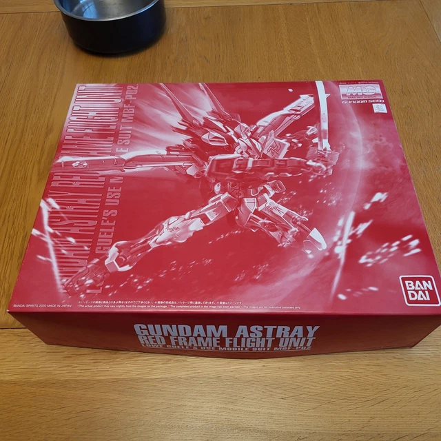 Bandai 1 100 Mg Mbf P02 Gundam Astray Red Frame Flight Unit Included