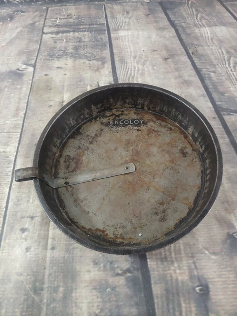 VINTAGE EKCOLOY BEAUTY 8” Cake Pan with Easy Release Slider T-93 USA ...
