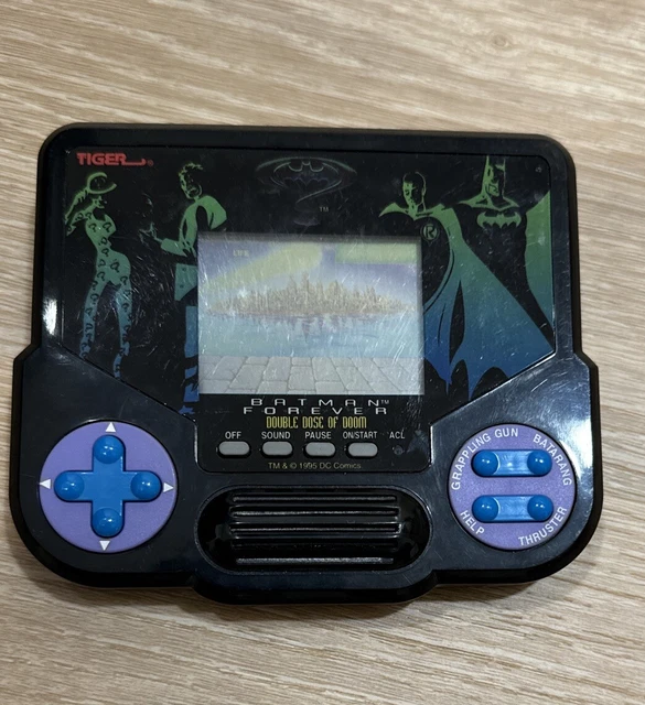 BATMAN FOREVER DOUBLE Dose Of Doom Electronic Handheld Travel Game ...