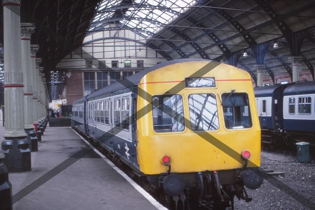 RAILWAY LOCOMOTIVE 35MM Slide – Class 101 Dmu At Darlington Station ...
